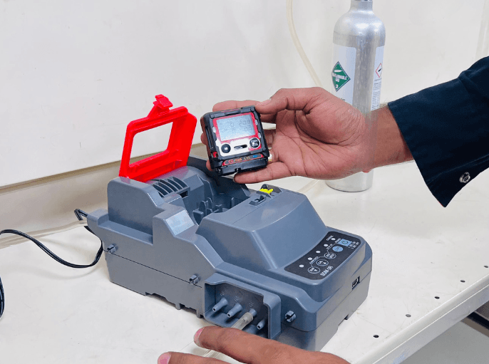 Portable Gas Detectors Calibration | Calibration Services